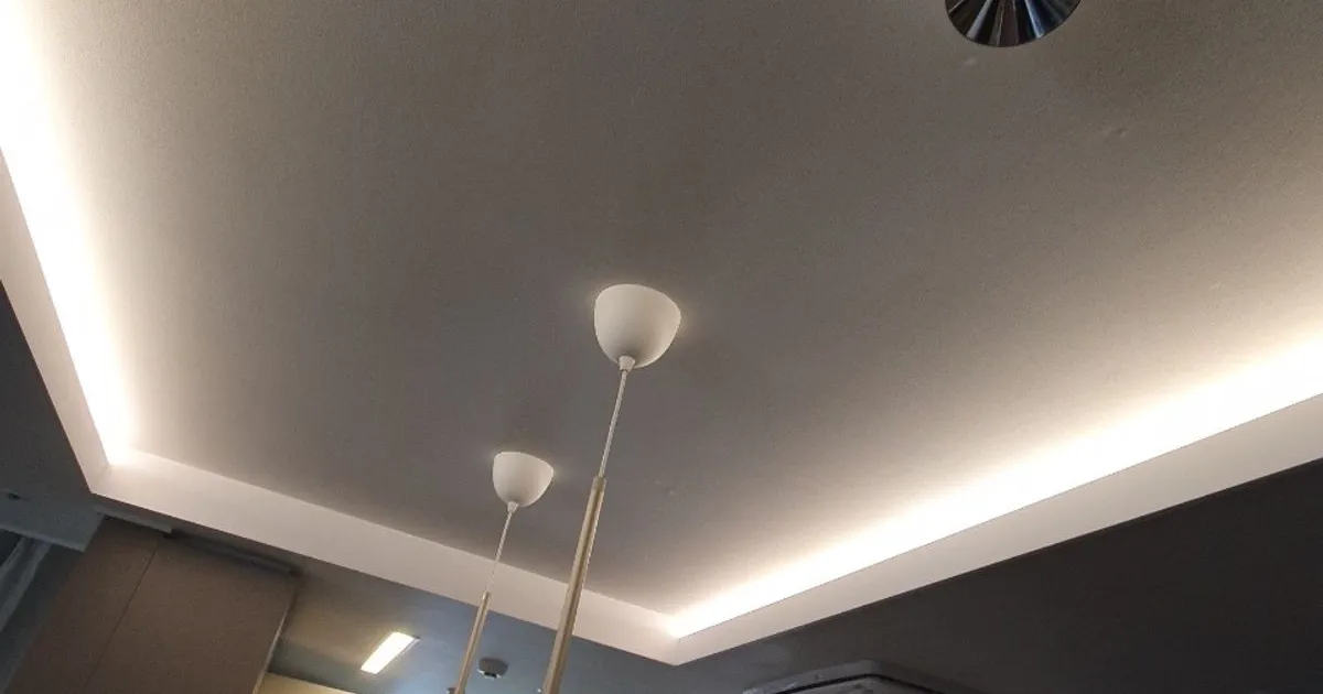 좋은점이 많은데 3개만 선택가능해서 아싑네요 친절하고 약속시간보다 일찍오시고 실력은 말해뭐해요 여태 숨고중에 최고예요 리뷰 첨