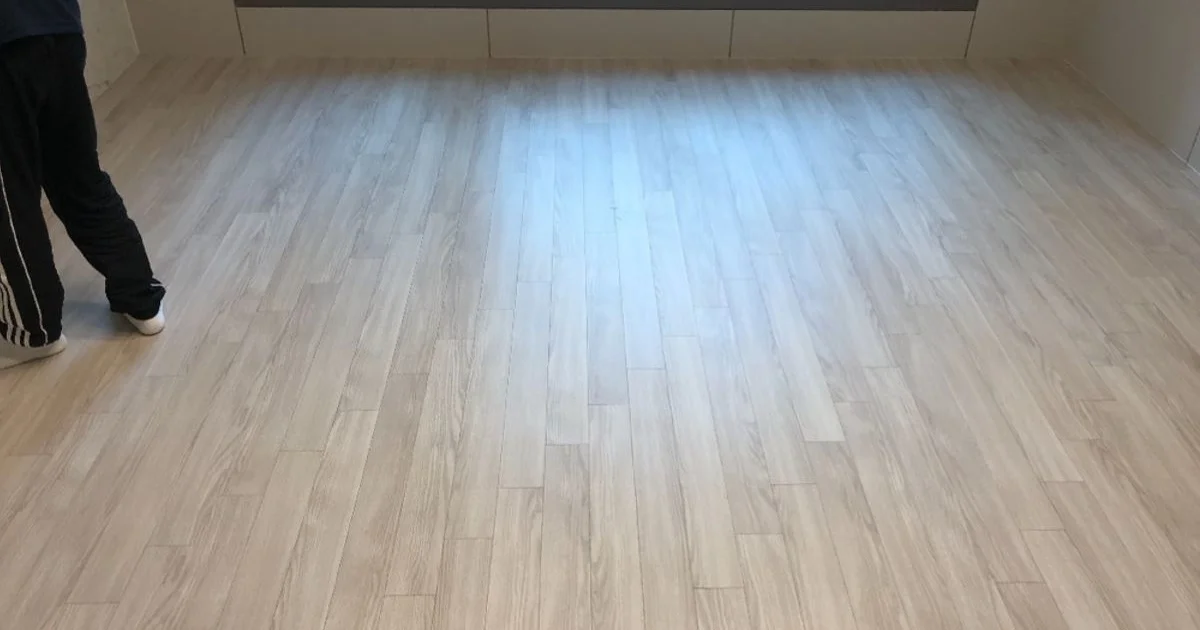 친절하게 상담해주시고 꼼꼼하게 청소해주셨어요 비용도 합리적이고 생각보다 더 깔끔하게 마무리해주셔서 새집에 기분좋게 들어왔어요~ 만족합니다 숨고 숨은고수