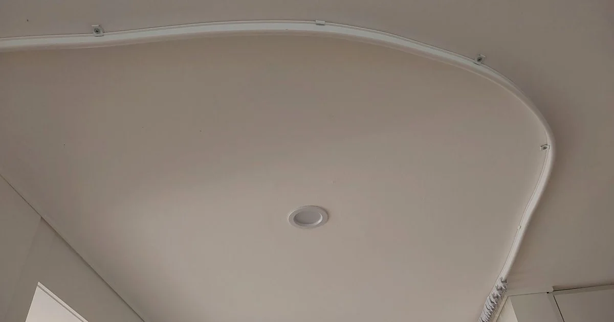 매우 친절하시고 숙련된 솜씨로 꼼꼼하게 작업해주셔서 편안하게 시공받았습니다 감사합니다 숨고 숨은고수