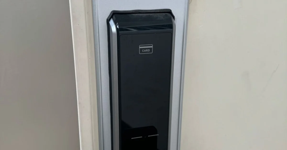 너무너무 만족합니다 친절하시고 가격도 합리적이고 실력까지 너무 좋으세요 명함잘가지고 있다가 다음에 또 이용할게요 대표님