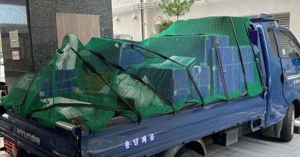 원룸이사를 급하게 신청했는데도 친절하게 답변 주셨고 견적이 굉장히 합리적인 가격 이였습니다 하루 전 날 잊지않고 연락주셔서