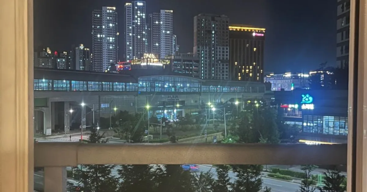 약속시간 정확하게여유있게 미리 오셨어요 방충망 시공도 꼼꼼하게 잘해주셨구요 합리적 가격 꼼꼼한 시공 추천드립니다