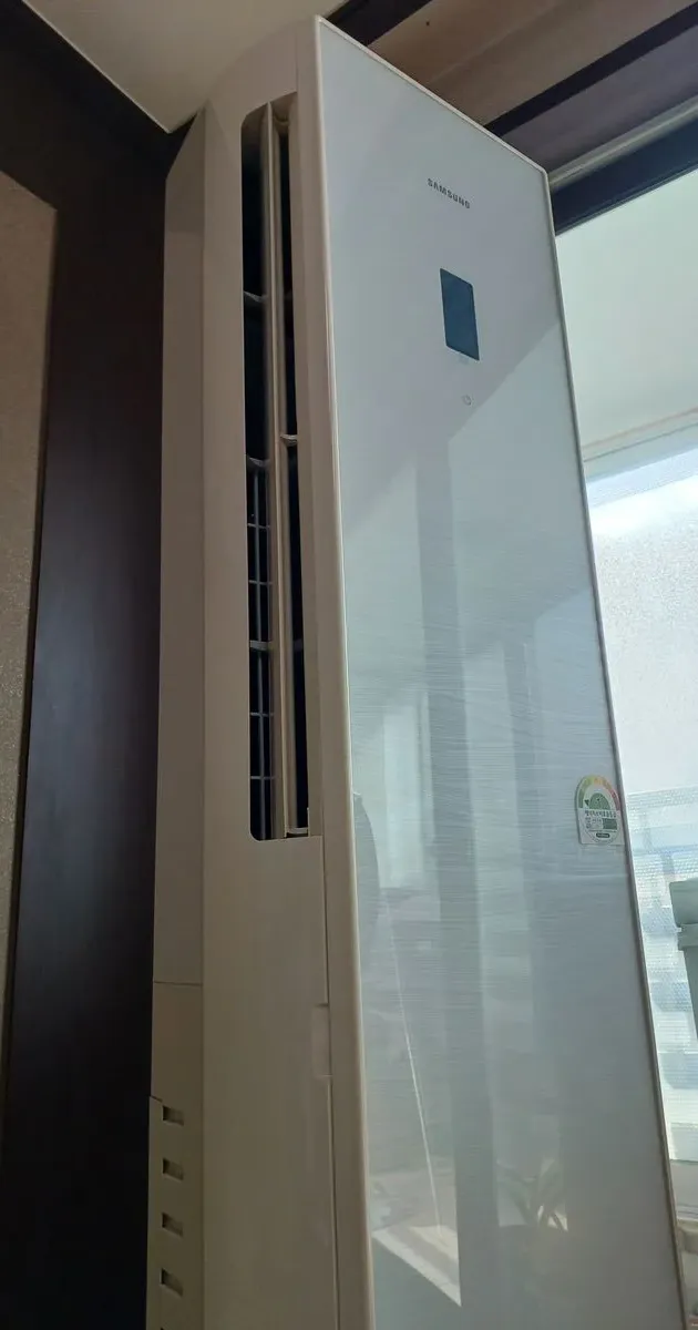 시간약속 잘 지키시고 친절하시고 너무 깨끗하게 청소해주셔서 매우 만족합니다 또 이용예정입니다 숨고 숨은고수
