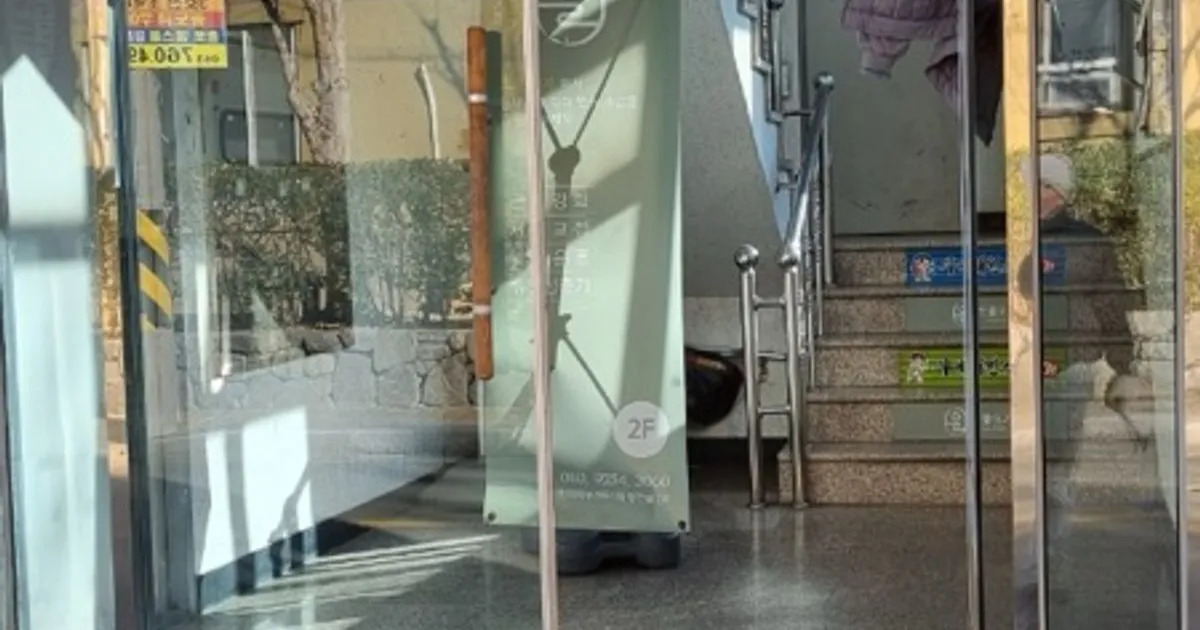 제가 원하는 대로 잘해주셨고 작업하시는동안 꼼꼼히 사진촬영까지 해주셔서 너무 감사했습니다 가격또한 너무 합리적이였어요
