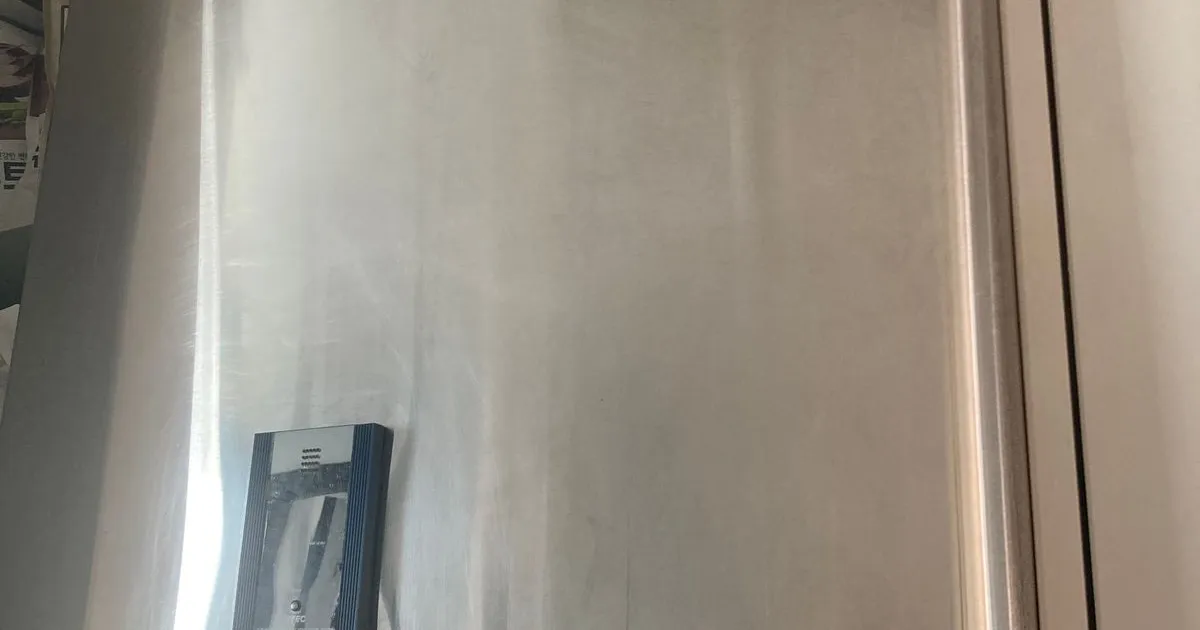 이사 전날 급하게 요청드렷는데 바로 와주시고 꼼꼼히 청소해주셔서 감사했습니다 곰팡이도 제거해주시고 제품 정보도 공유해주셧어요