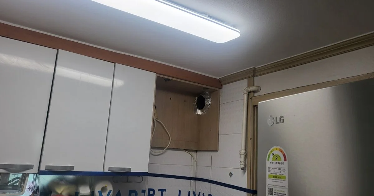 빠르게 상담해주셨고 제가 원하는 시간에 와주셨습니다 결제도 편하고 고수님의 작업모습을 보고 맡기길 잘했다는 생각을 했어요