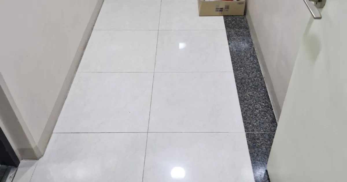합리적인 가격에 꼼꼼하게 잘 마무리 해주셔서 너무 감사합니다 덕분에 새집에 입주하는 맘으로 이사하게 됐네요 숨고 숨은고수
