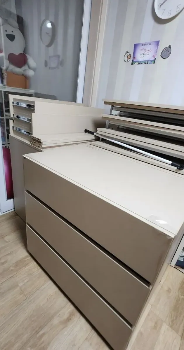 갑자기 당일에 부탁드렸는데 바로 응해주시고 금액도 저렴하게 혼자 빨리 처리해주셨어요~사장님 감사합니다 숨고 숨은고수