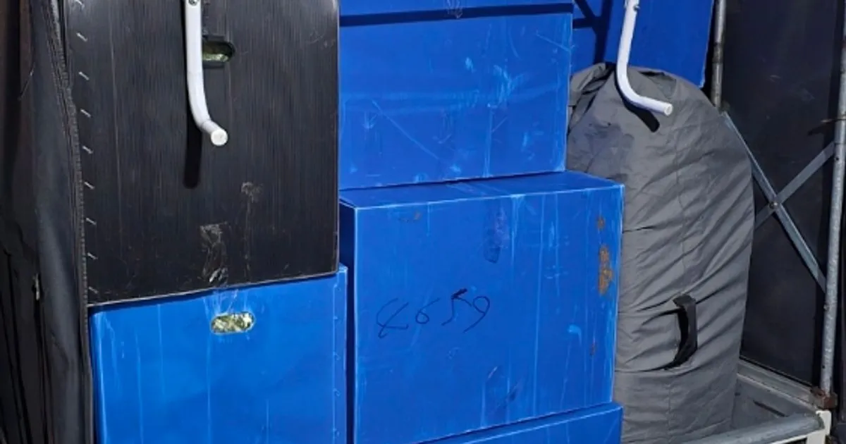 지인 소개 받고 이사대학에서 가성비 좋게 이사 했다고 추천받아서 진행했습니다 이사를 개인사정때문에 좀 많이 다니는데 꼭 재이용 할껍니다 감사합니다 많이 소개해드리겠습니다