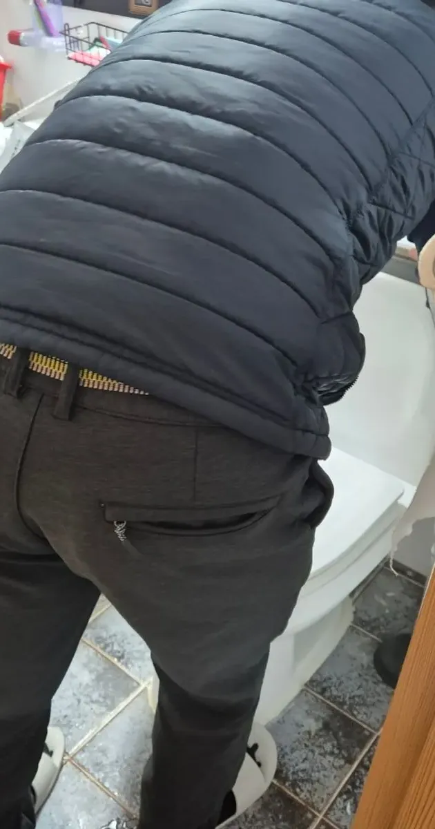 늦은 시간이었는데도 바로 오셔서 친절하게 상태 봐 주시고 설명도 잘해주셨습니다 수압이랑 다른 것도 다 체크해주셨어요 추천합니다