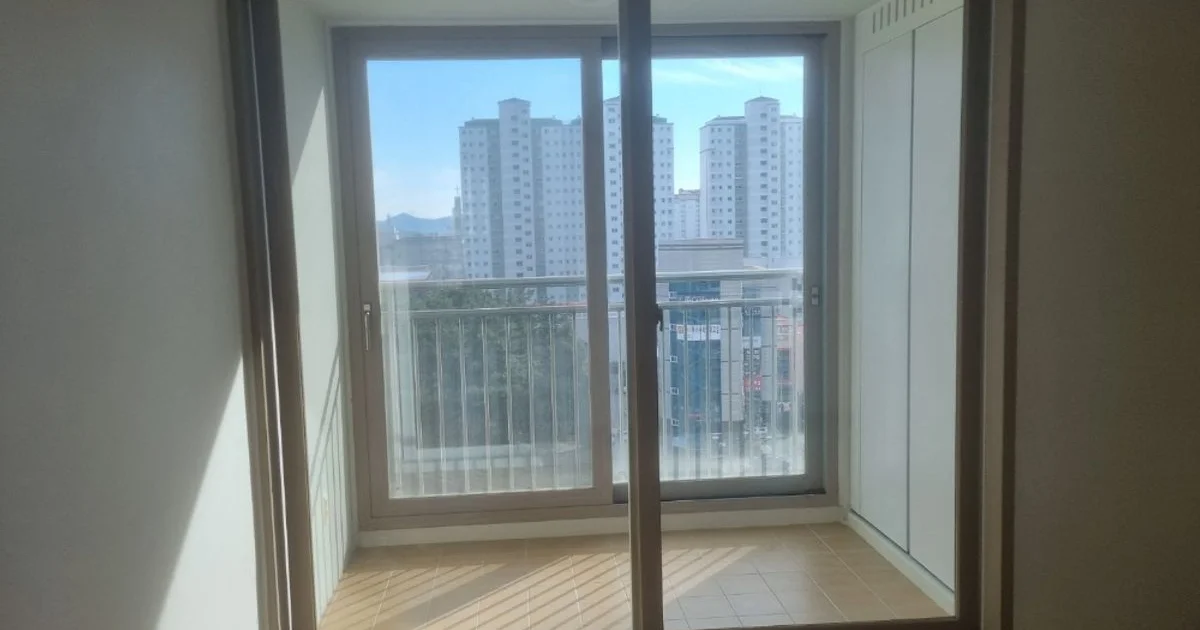 다른데는 뭐추가뭐추가 말이많은데 여기는 오염도너무심한거 말고는 별 말 없이 다 잘해주셨어요~~ 청소상태도 깔끔하구요 부족한 부분