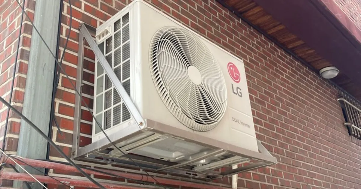 숨고이용하면서 가장 만족한 고수님이세요 에어컨설치는 무조건 이분께하세요 너무 친절하시고 작업도 꼼꼼하시고 대만족입니다 강추백개할게요 숨고 숨은고수