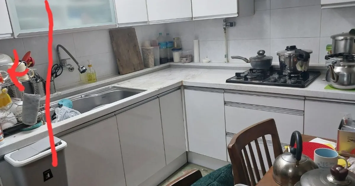 친정집 상판교체해드렸는데 빠르게진행해주시고 부모님께도 친절하게 잘 해주셔서 엄마가 좋아하셨어요~~ 상판만 교체했는데 싱크대 새거