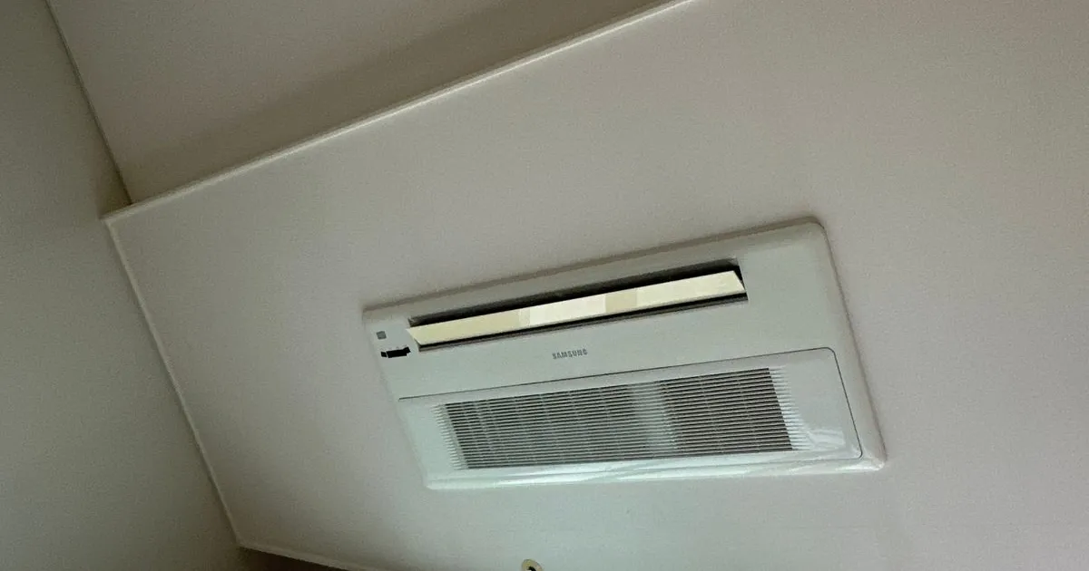 숨고로 입주청소를 한적이 없어서 잘 몰라 갑자기 신청하게되었어요 근데도 상담도 너무 잘해주시고 시간도 잘 지켜주셔서 너무 만족스러운 청소였어요 꼼꼼하게 해주시고 마음에