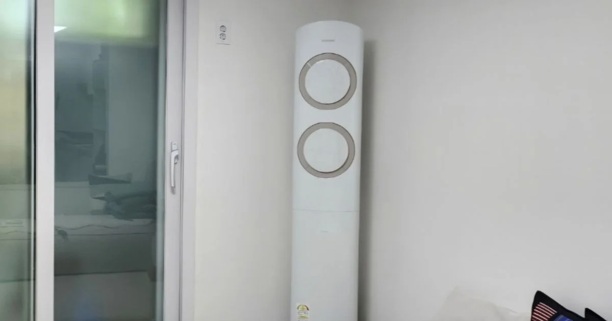 저희가 이사하면서 에어컨이 더이상 필요가 없어져 시댁으로 옮겼습니다 기사님이 매우 친절하고 전문적으로 이전and설치 해주셨어요