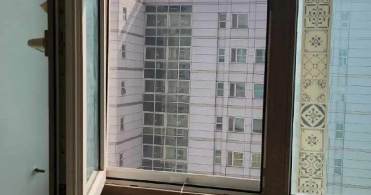 약속 날짜에 오셔서 작업해주시고 다른 부분까지 부탁드렸더니 감사하게 친절하게 봐주셨어요 결과물 만족하고 꼼꼼하게 봐주셔서 너무