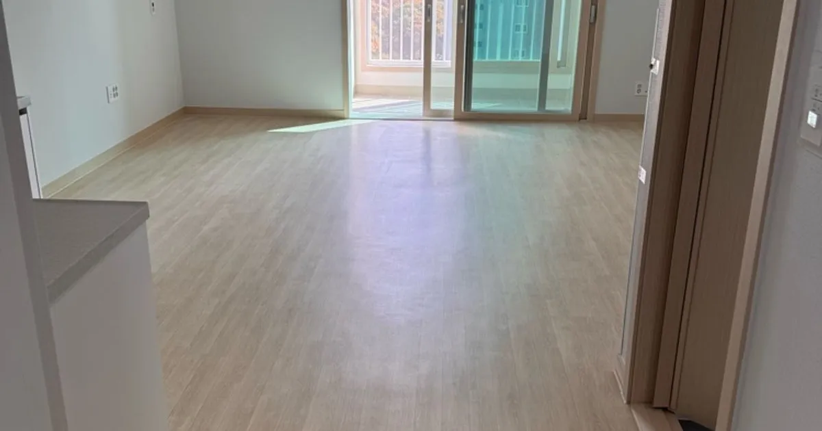 깔끔하게 잘해주시고 시간이 조금 늦었지만 그래도 빨리 진행해주셔서 좋았습니다 숨고 숨은고수