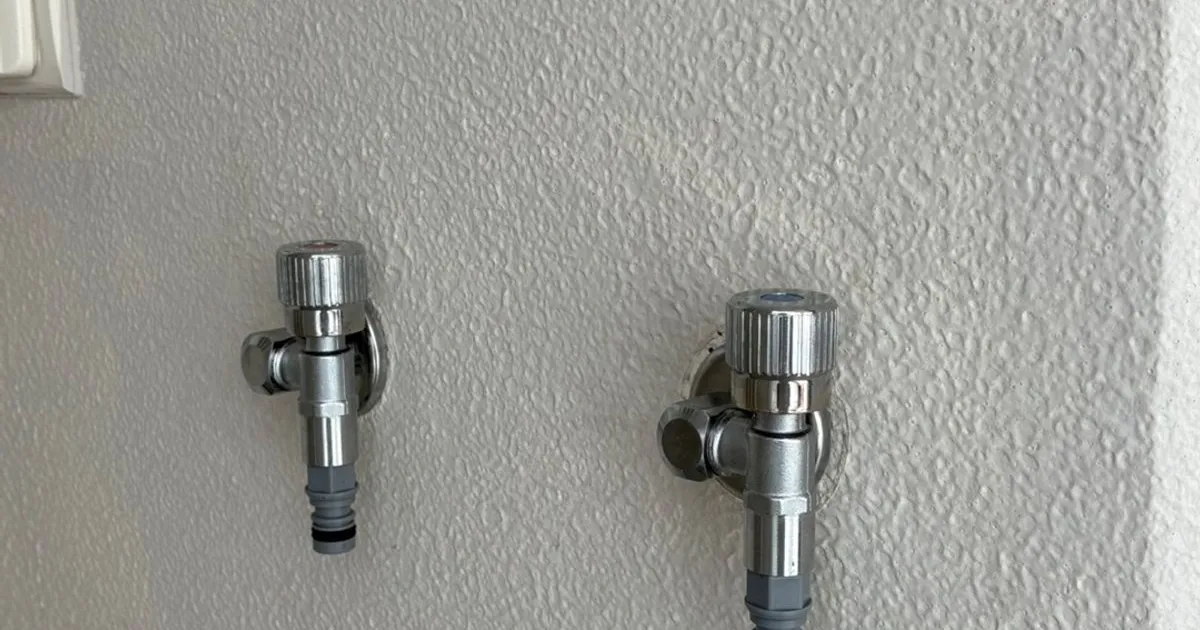 세탁기 때문에 급하게 당일에 수전 교체를 진행하는데 정말 빠르게 와주셨고 시작부터 마무리까지 너무 친절하고 잘 해결해주셨어요 추천추천합니다 가격도 진짜