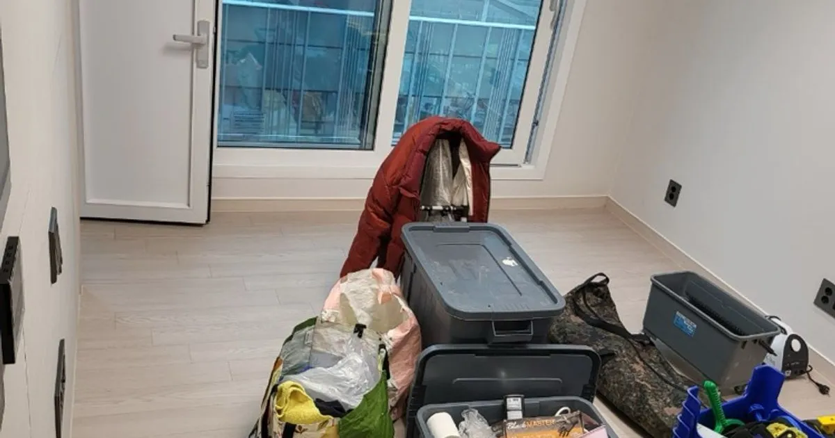 숨고 통해서 당일 급하게 입주청소를 의뢰드렸음에도 불구하고 빠르게 스케쥴 잡아서 진행해주시는점이 감사했습니다 제 눈으로는