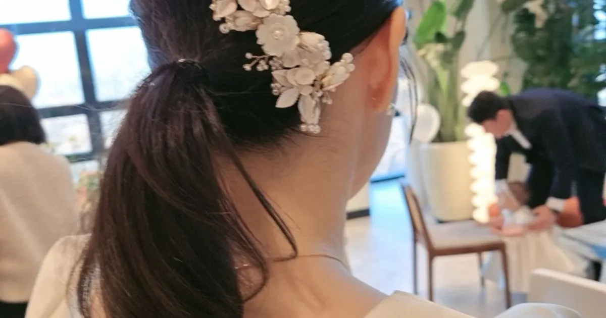 무리하게 연예인 김지원 사진을 보여드렸는데 열살 어리게 만들어주셨어요 친구가 아름다웠대요 정말 감사합니다 숨고 숨은고수