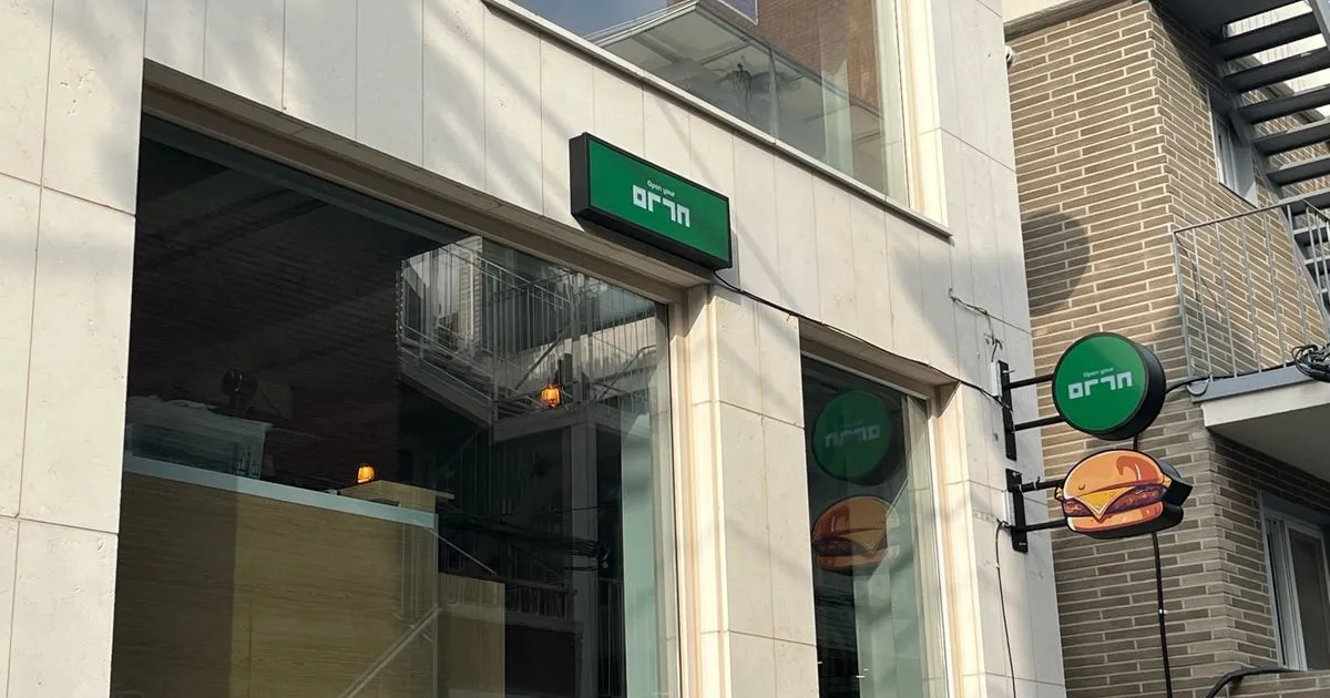 제가 원하는데로 요구사항도 다 맞춰주시고 무엇보다 합리적인 가격과 깔끔한 시공이 매우 만족스러웠습니다 숨고 숨은고수