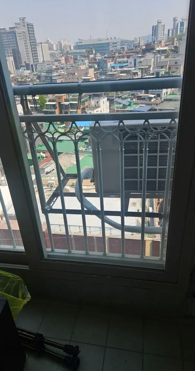 친절하시고 금액 설정도 합리적이시고 약속시간도 잘 지켜주세요 작업환경도 깔끔하게 해주시고 시운전까지 확인잘해주십니다 2분이서