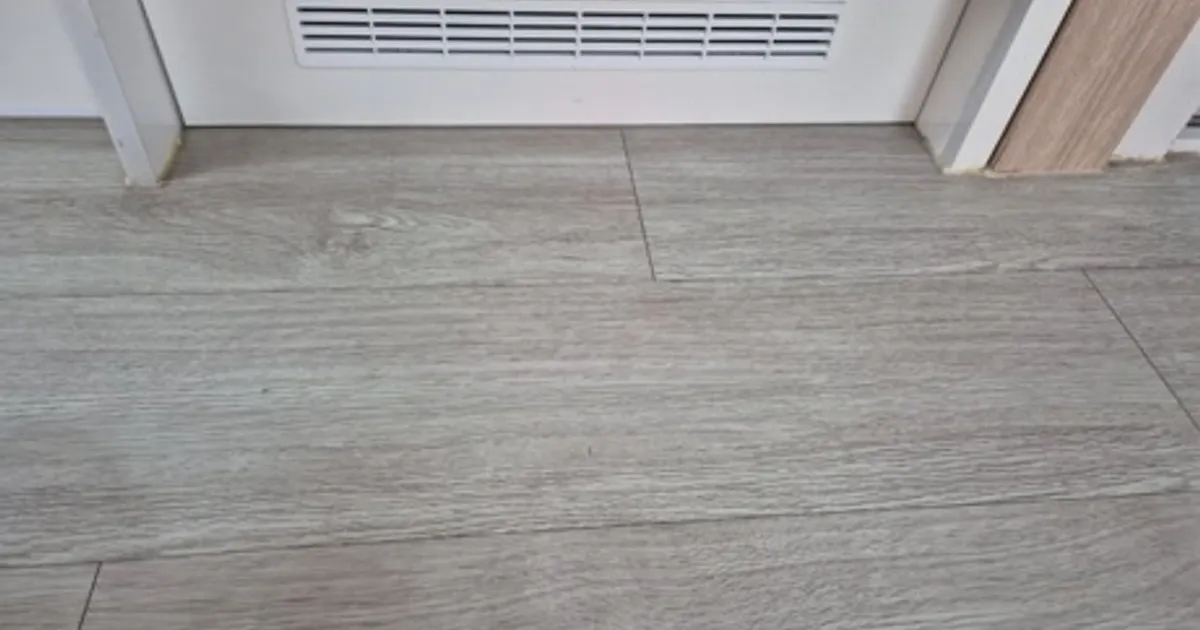 진행사진도 계속 보내주시고 꼼꼼하게 청소해주셔서 감사합니다 숨고 숨은고수