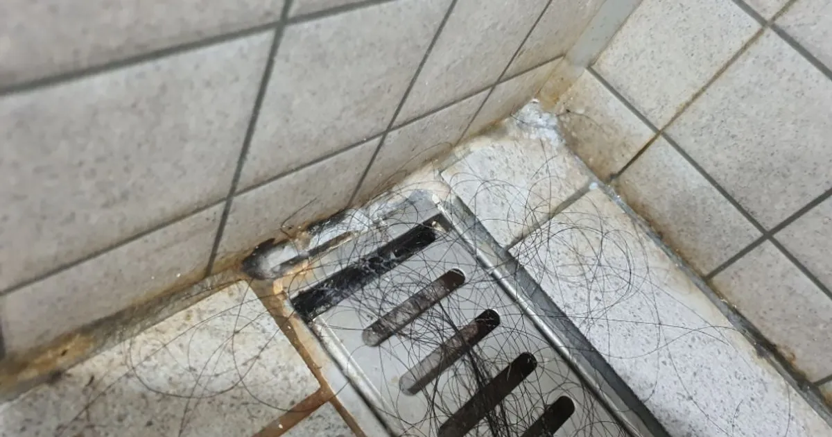 욕실이 제일 심각했는데 만족스럽게 잘 해주셨습니다 친절하시고 설명도 잘해주세요 숨고 숨은고수