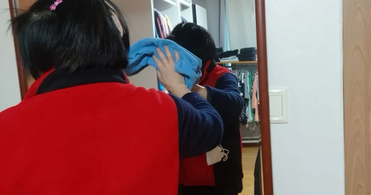 정시에 맞춰서 오시고 체계적으로 빠른 속도로 정리해주셨습니다 이사 이틀전에와서 스트레스 였는데 덕분에 깨끗한 집에서 시작할 수 있겠어요 숨고 숨은고수