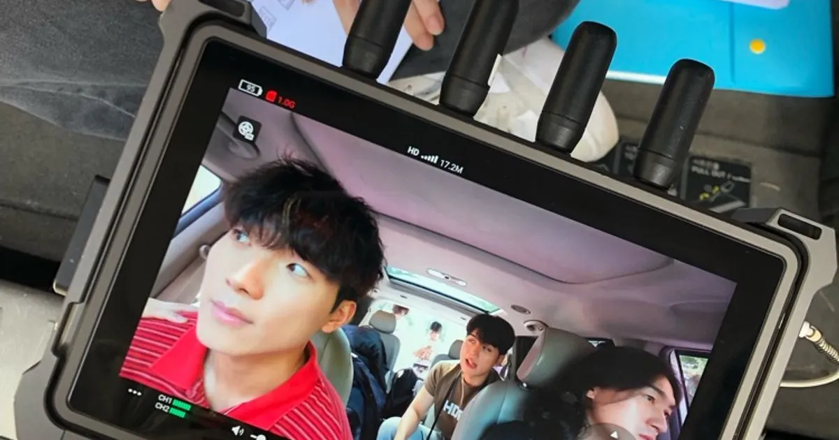 진짜 연기를 너무 잘하시고 친절하시고 재치있으시고 이시대 최고의 배우님 숨고 숨은고수