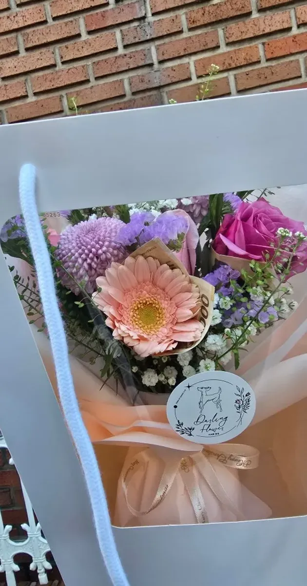 진짜 빠르게 준비했어야 하는 건인데 니즈에 맞춰서 아주 야무지게 해주셨습니다 무조건 여기서해주세요 리뷰알바아닙니당 너무
