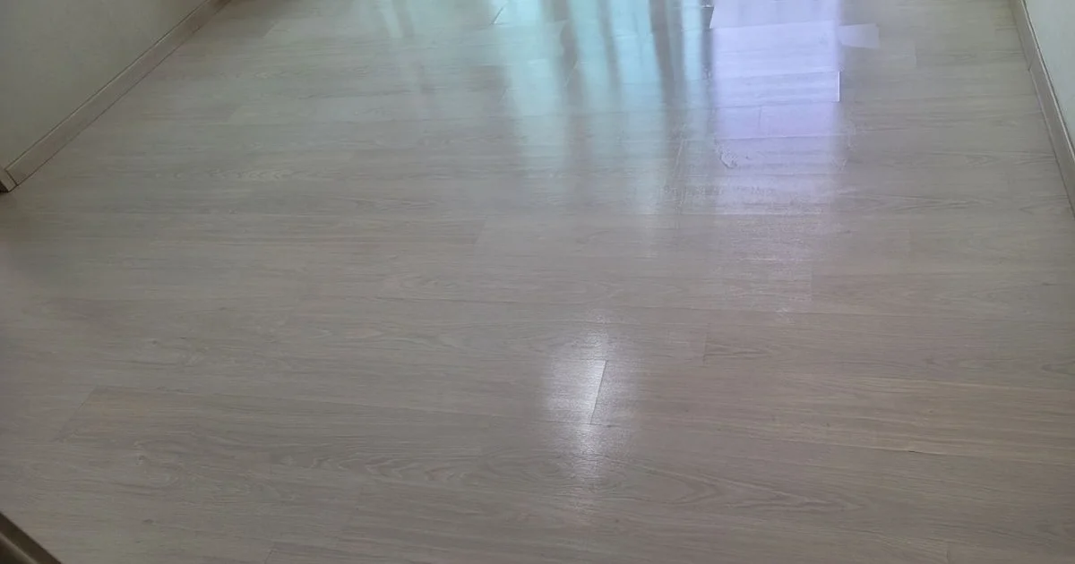 깔끔하게 잘해주셨습니다 실시간으로 알려주시고 좋앗어요 구석구석 깔끔 좋앗습니다 숨고 숨은고수