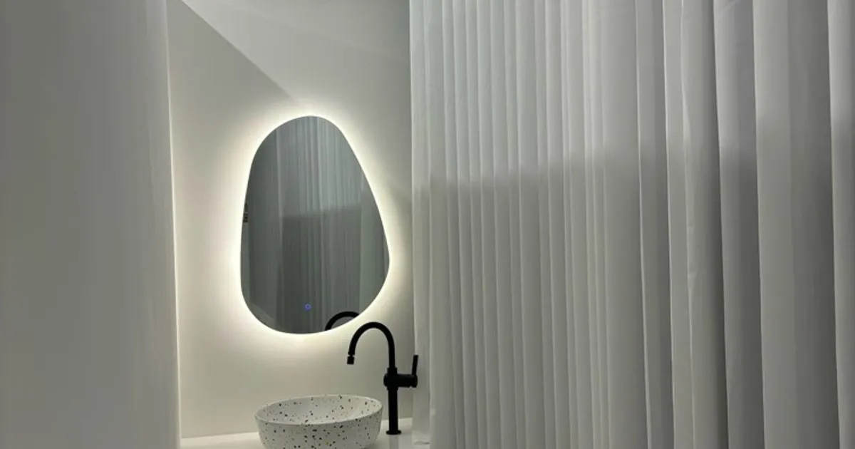 상가를 구해놓고도 금액적인 부분에서 너무 부담 되어서 반셀프로 진행을 하려고 거의 마음을 먹었었어요 그런데 리뷰도 너무 좋았고 사장님과 이야기를 해보니 금액 적인