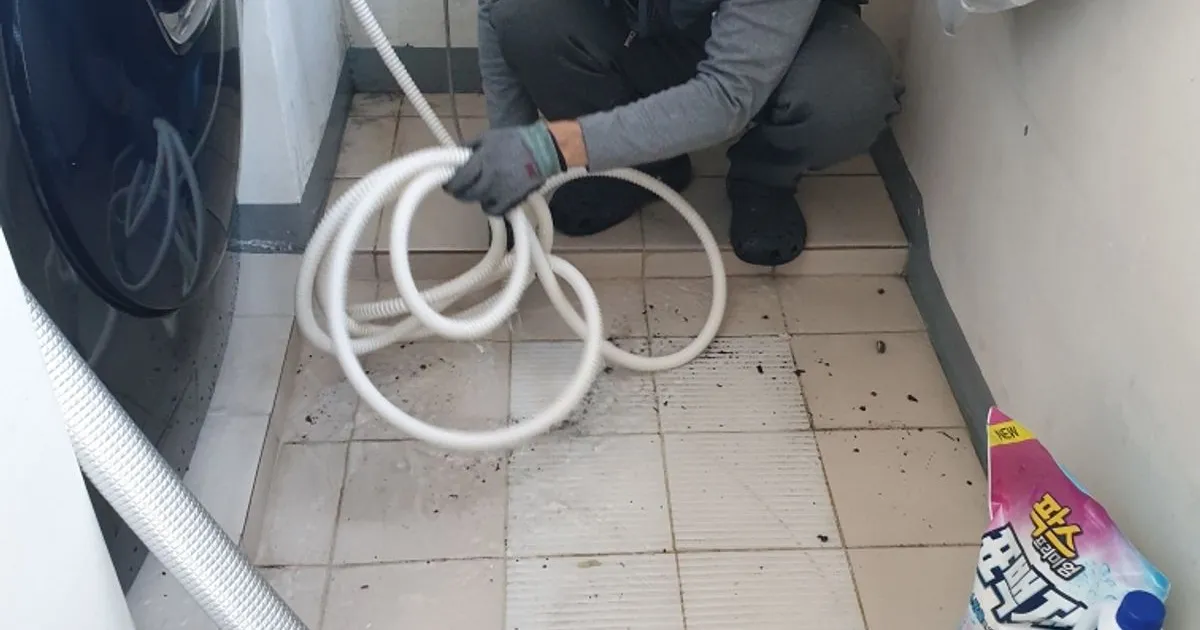 배관청소도 해주시고 에어빼고 깔끔하게 시공해주셨습니다 넘 친절하시고 꼼꼼하게 해주셔서 만족합니다 숨고 숨은고수