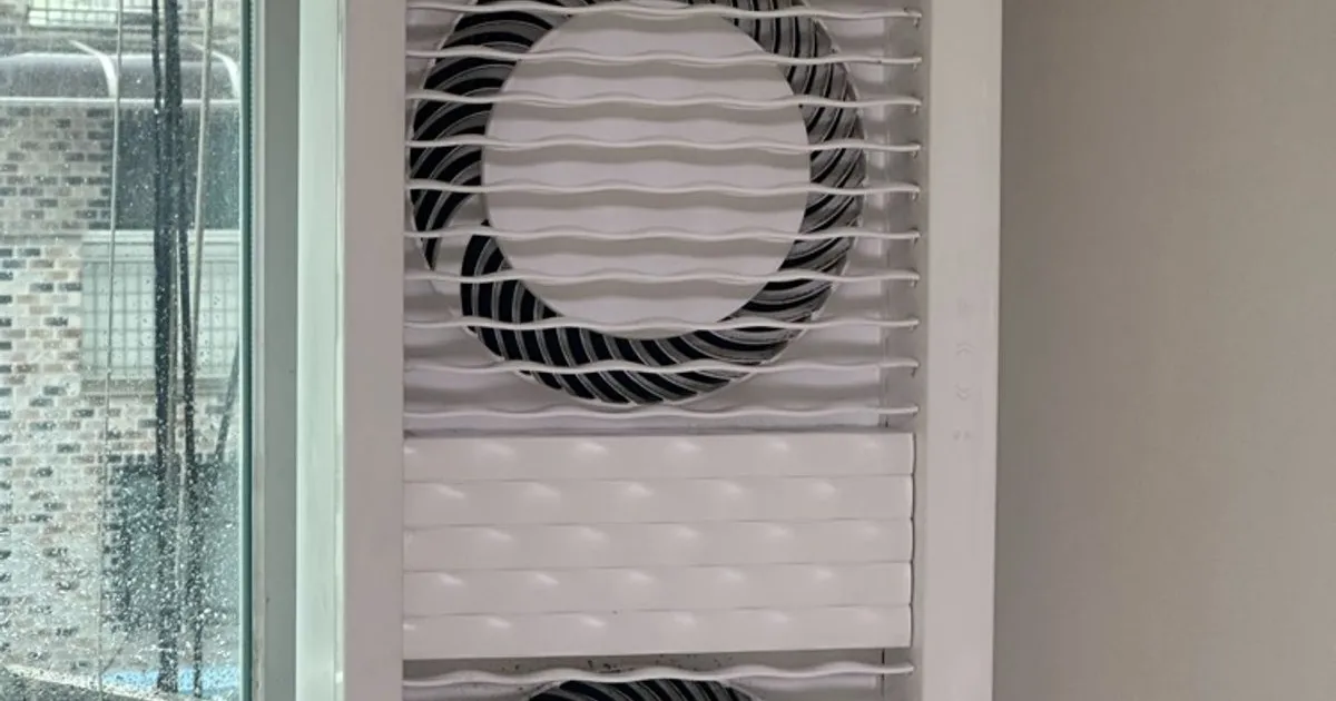 당일 연락 드렸고 1시간만에 와서 설치 도와주셨습니다 친절하게 서비스해주셔서 감사합니다 숨고 숨은고수