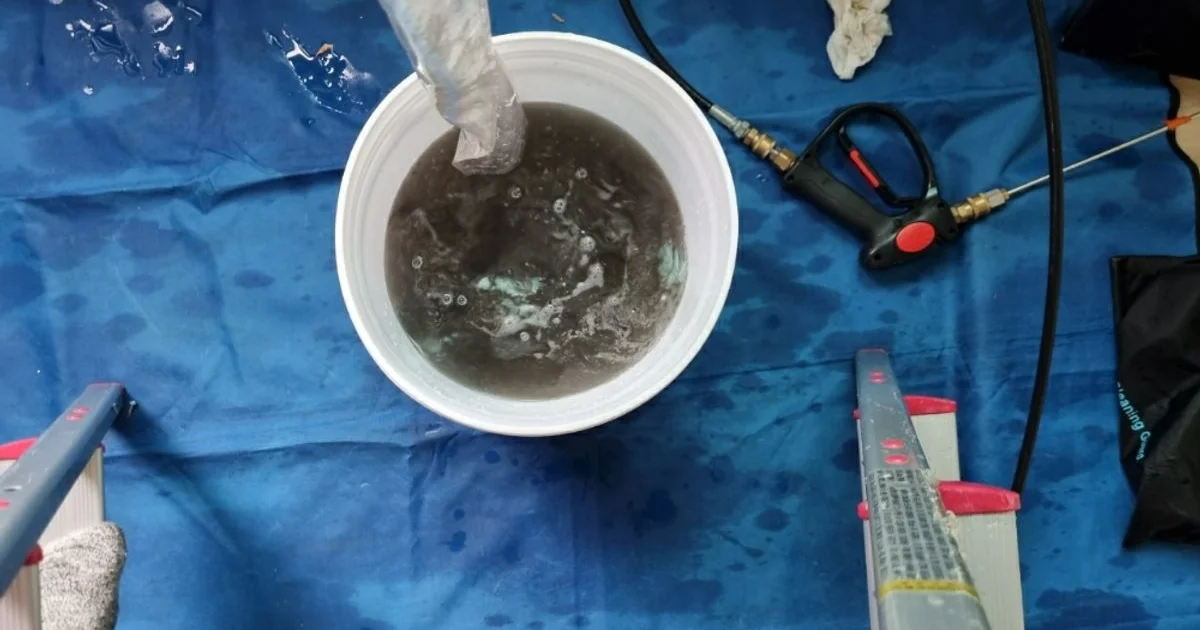 친절하게 상담 잘 해주시고 완성도와 작업시간 빨라서 너무 좋았고 가격도 합리적이라서 괜찮았습니다 내년에 또 맡기고 싶네요