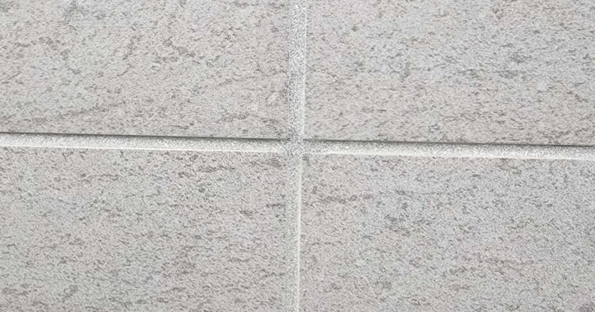 믿고 맡기셔도 됩니다 상담부터 시공까지 전 과정 모두 만족하고 견적 금액 외 추가금액 없었습니다 신축 입주를 앞두고 줄눈 고민이 많았습니다 입주박람회 참여 업체보다