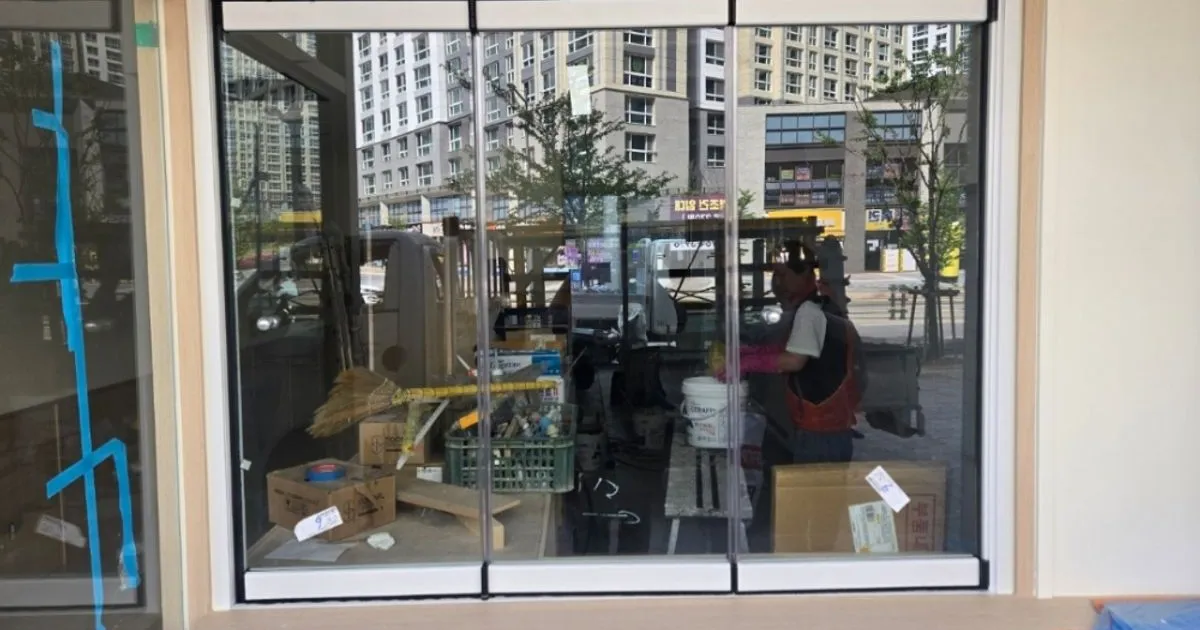 잘 몰라서 어리버리 했는데 친절하게 잘 설명해주셔서 너무 감사했어요 작업도 엄청 꼼꼼하게 잘 해주셨어요 번창하세요