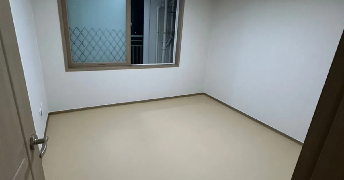 저렴한 가격에 깔끔하게 청소해주셔서 기분 좋게 입주했습니다~ 숨고 숨은고수