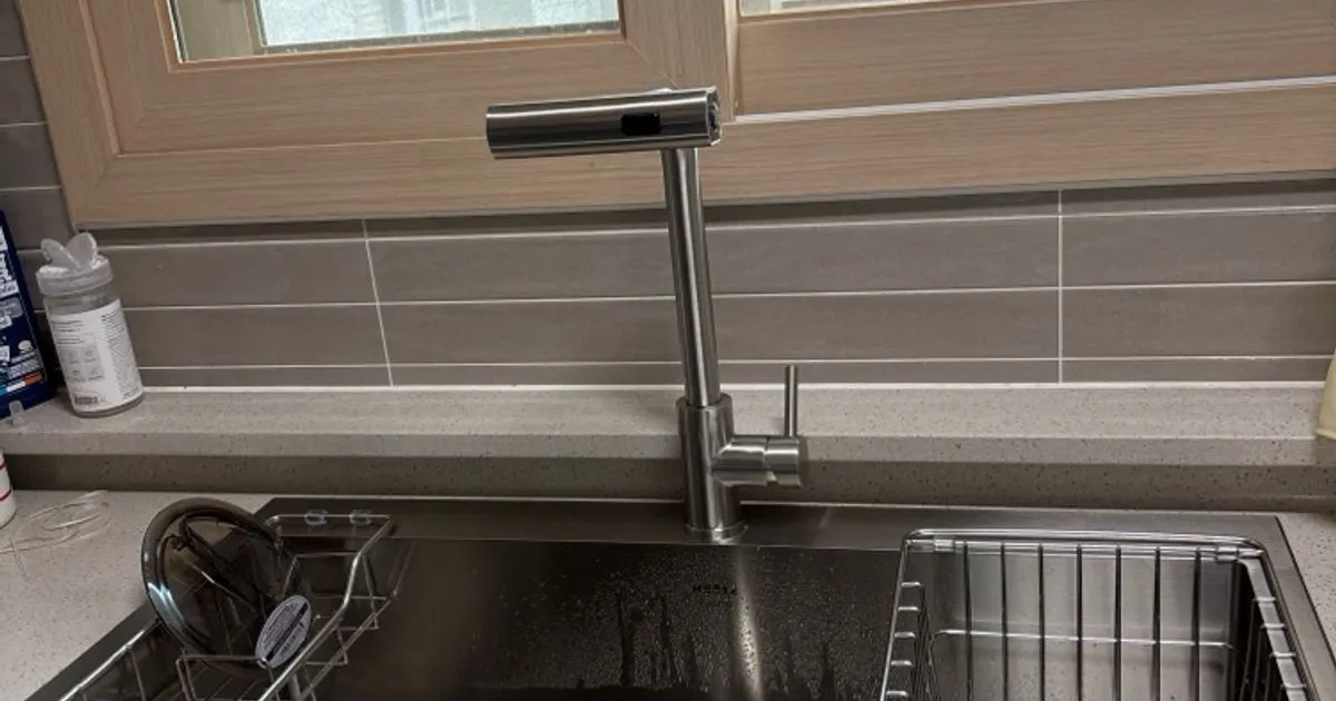 사장님 친절한 상담 해주시고 깔끔하게 씽크볼수전 교체해주셨어요 어려운위치였는데 수고 많으셨습니다 숨고 숨은고수
