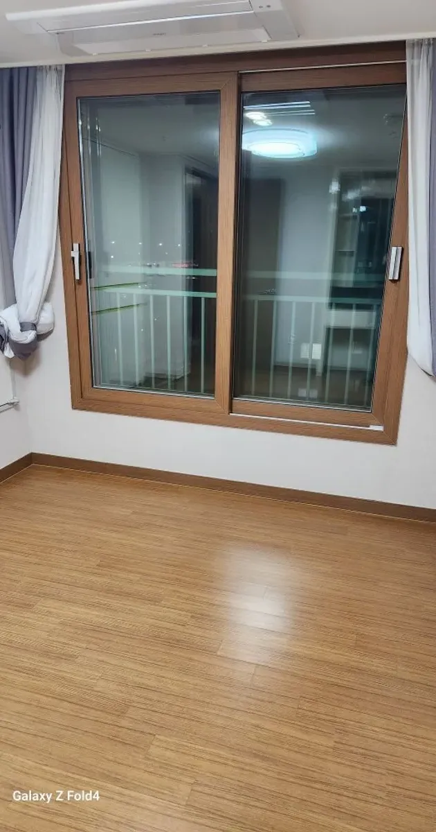 합리적인 가격에 깨끗하게 청소 정말 잘 합니다 집이 완전히 달라졌어요 숨고 숨은고수