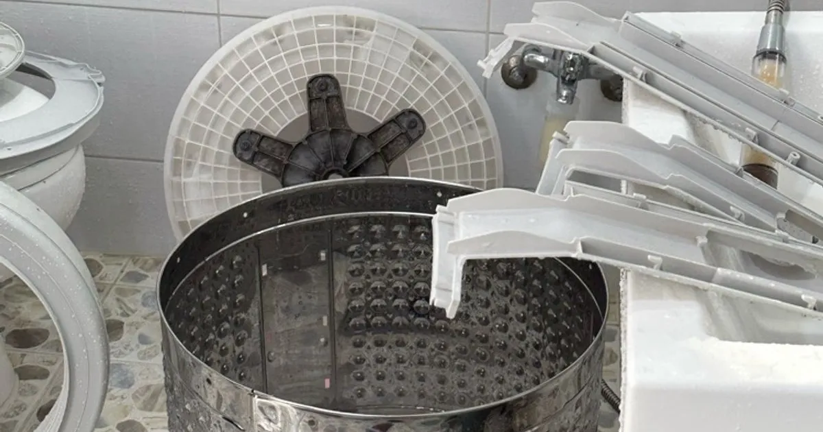 친절하게 상담해주시고 말씀하신 시간에 와주셨습니다작업과정과 작업후의 설명도 친절하셔서 만족도가 아주 높은 작업이였습니다
