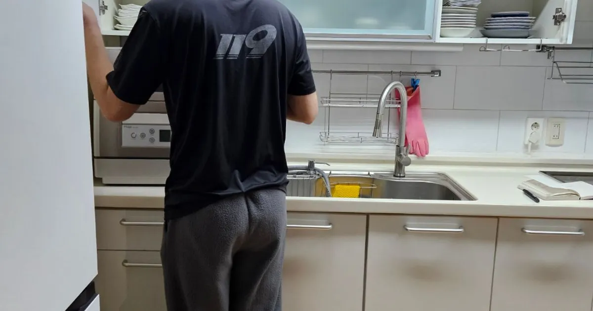 두 분 전문가의 능력이 탁월해요 하실 때와 뒷정리도 잘해주시어 신뢰를 보여주었습니다 숨고 숨은고수