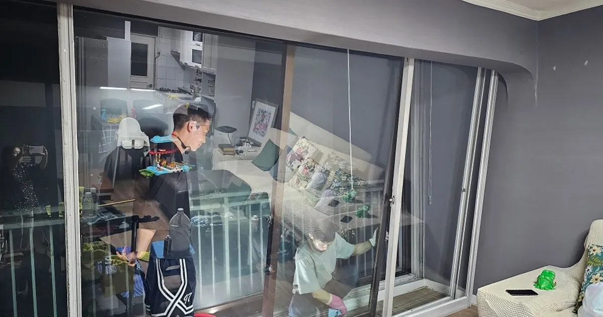 완성도를 높이기 위해 철저하게 꼼꼼하게 친절하게 일을 하셨어요 감동적인 업무 정신으로 완벽을 추구하셨네요 숨고 숨은고수