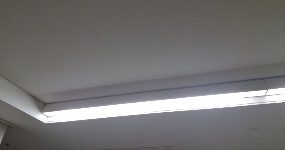 거실 부엌 Led 전등 합리적인 비용으로 친절하고 꼼꼼하게 작업 진행해주셨어요 앞으로 환하게 잘 쓸 것 같아요 작업 결과에