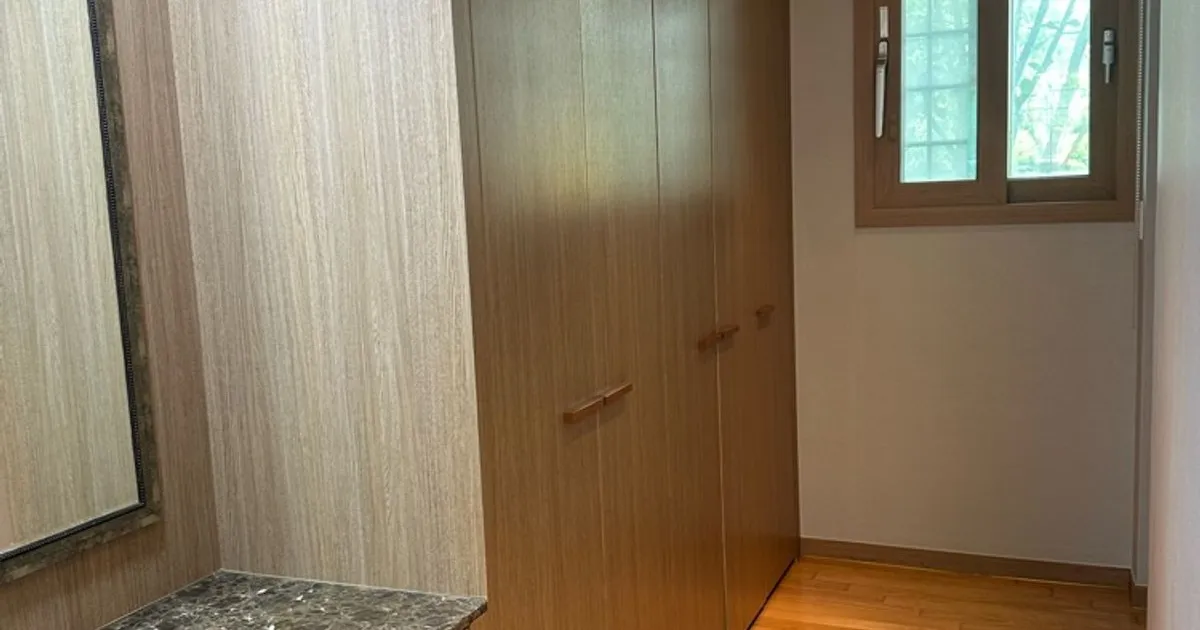 열심히 잘해주시고 엄청 친절하게 하나하나 설명 다해주시네요 너무 깨끗해서 너무 좋았습니다 숨고 숨은고수