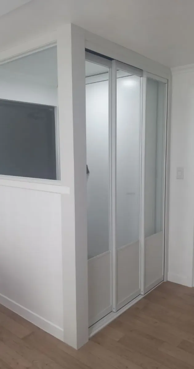 친절한상담과 저희집 중간파티션이있어서 걱정이많이되긴했었는데 너무 완벽하게 마무리잘해 주셔서 너무감사합니다 숨고 숨은고수