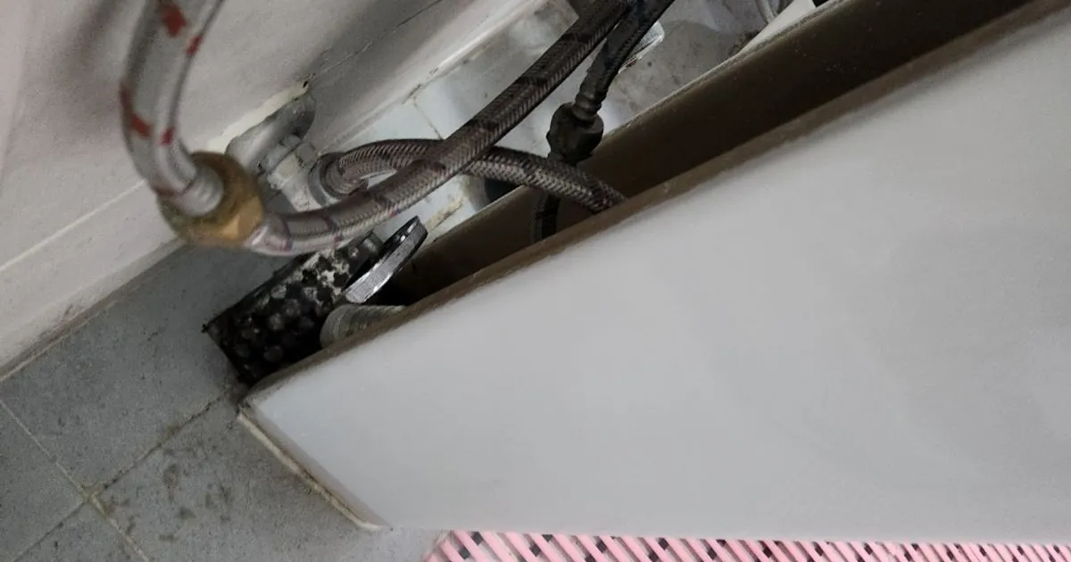 1년 넘게 골칫거리였던 문제가 약 10분만에 해결되었어요 진즉 고칠 생각을 안했던 과거의 저를 반성하게 될 정도로 너무 완벽하게 해결해주시고 너무 친절하게 상담해주셨어요